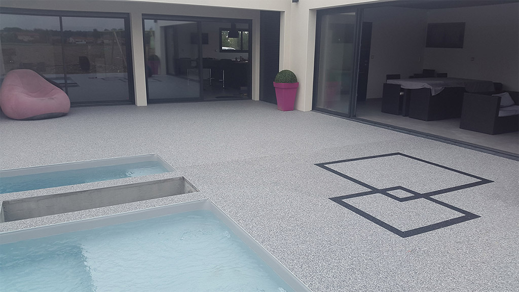 Résineo | Revêtement drainant pour espaces extérieurs