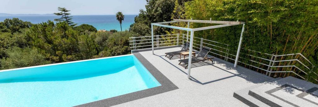 Résineo | Revêtement drainant pour espaces extérieurs